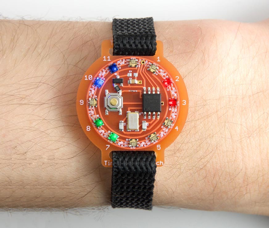 Technoblogy - Tiny Colour Watch